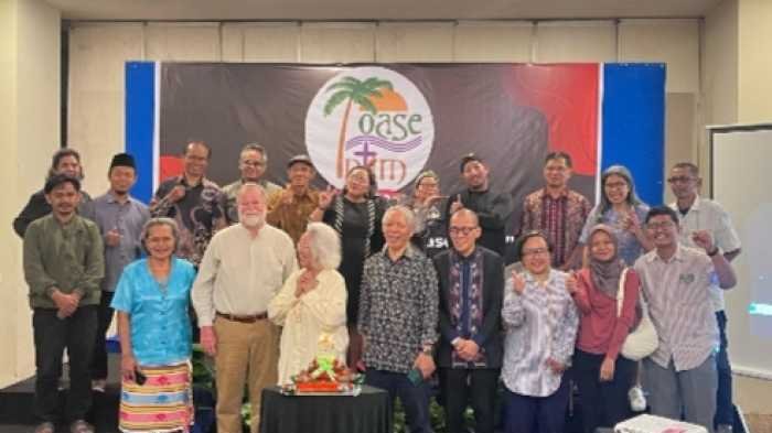 Yayasan Oase Intim Rayakan 20 Tahun Pelayanan Teologi Kontekstual di ...